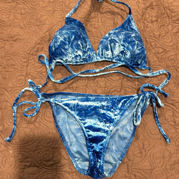 VENUS | Swim | Venus Brand 2 Pc Bikini Blue Crushed Velvet Top Is Dd ...